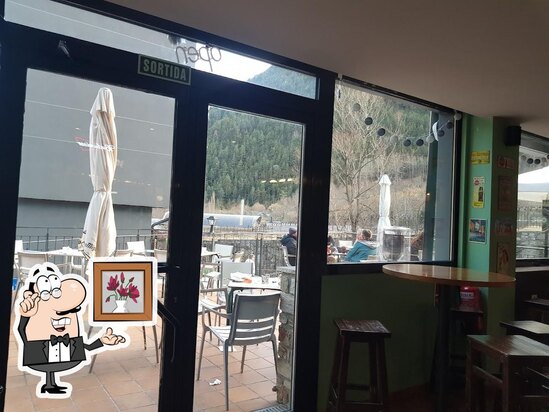 Restaurant 360 Eatery & Bar, Arinsal - Restaurant menu, prices and reviews