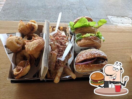 Between 2 Buns in Hoppers Crossing - Restaurant menu and reviews