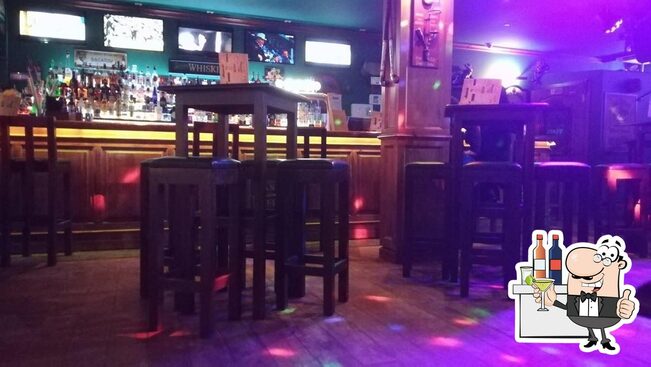 Legends Bar, Albufeira - Restaurant menu, prices and reviews