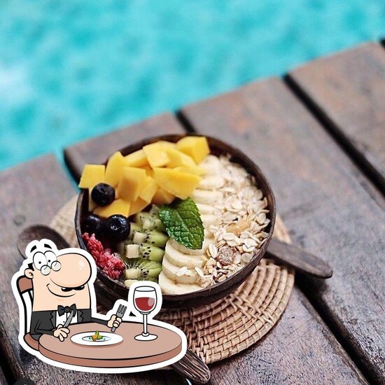 Refresh Cafe, Phuket, parking area 2/23 limelight avenue Dibuk Rd ...