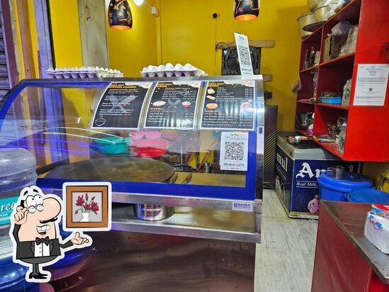 Roll Out Fast Food Center, Kalyani - Restaurant menu, prices and reviews