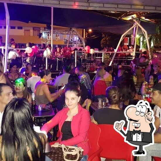 Tabú Club Bar, Buga - Restaurant reviews