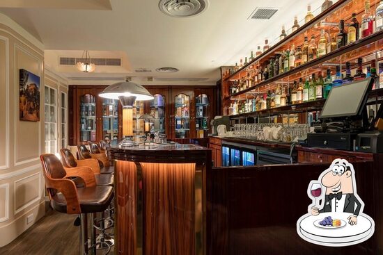 El Comodo pub & bar, Hong Kong