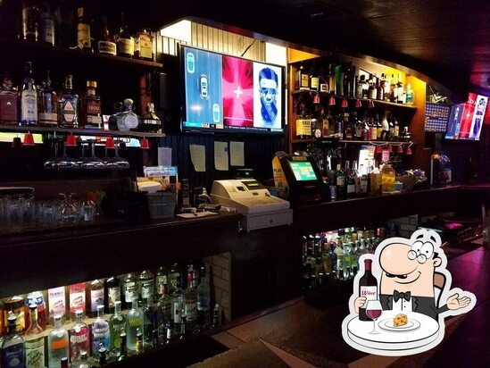 Seahawk Lounge in Lakewood - Restaurant reviews