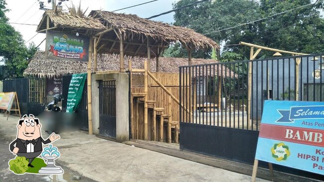 Café Bambu Apung Kafe Resto, Pukul - Opiniones del restaurante