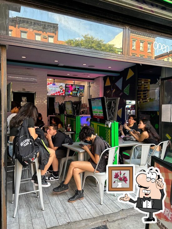 8-bit bites, 77 2nd Ave in New York City - Restaurant reviews