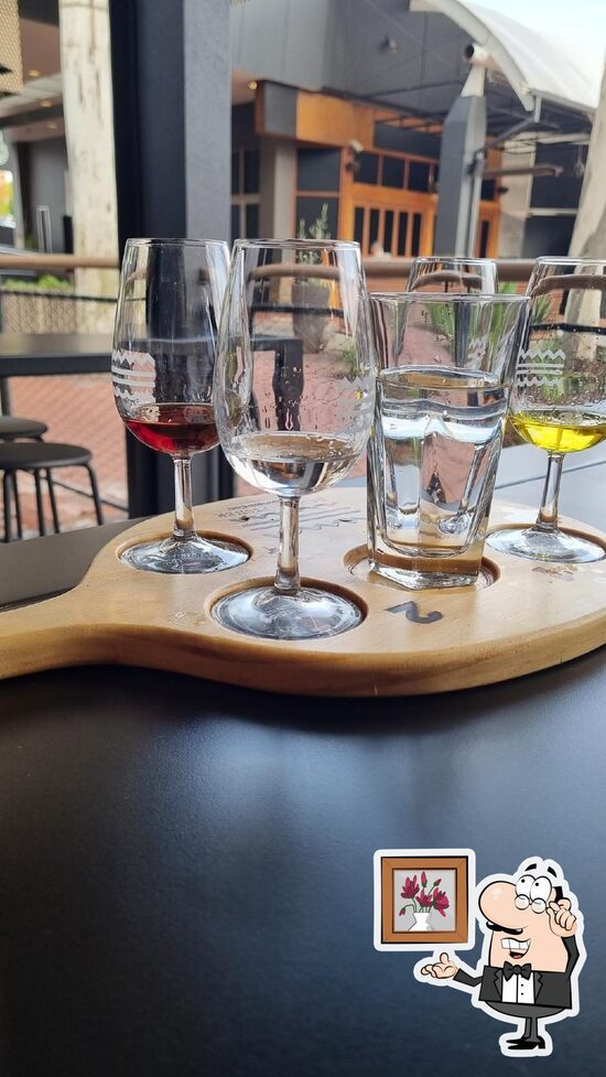 Menu at Urban Alley Brewery Knox pub & bar, Wantirna South