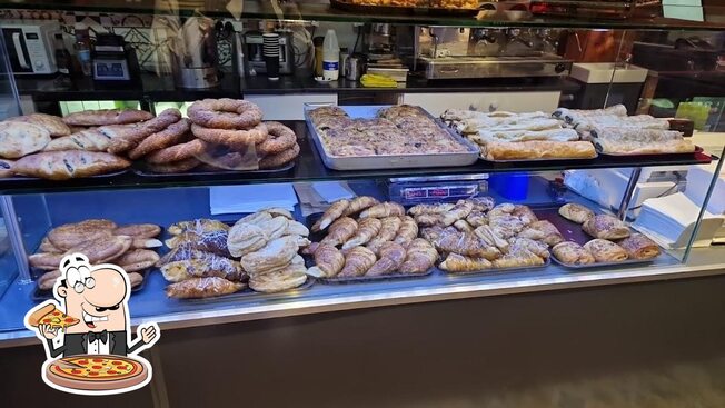 Zaza Cafe in Bedford - Restaurant reviews