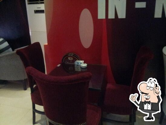 In N Out Restaurant & Cafe, Asyut - Restaurant reviews