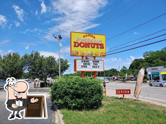 Menu at Master Homemade Donuts, North Kingstown