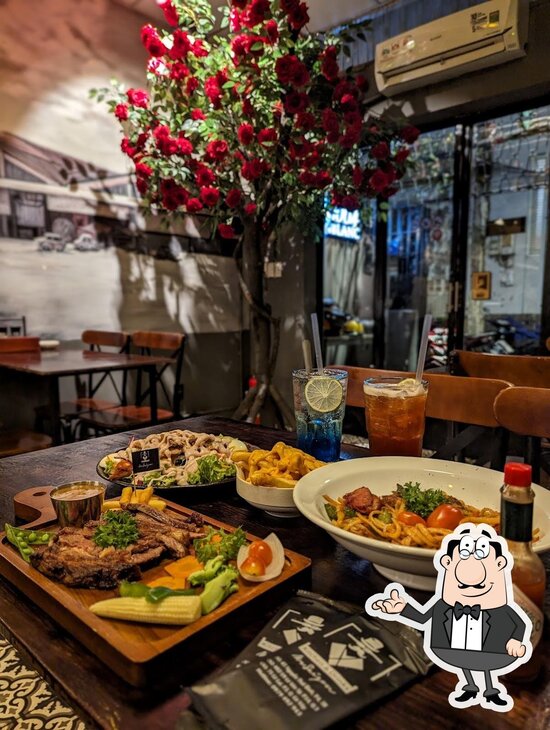 Mr.Saigon - Kitchen & Drinks - Mì Ý, Salad Sài Gòn - Lê Văn Sỹ, Ho Chi ...
