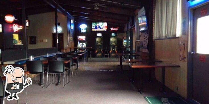 Menu at Savage Moose Sports Pub, Kenmore