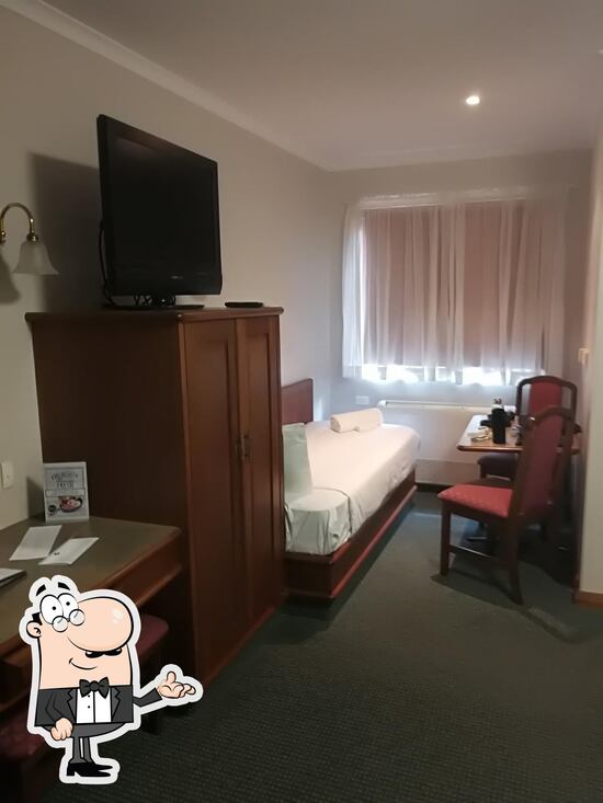 Adelaide Inn in North Adelaide - Restaurant reviews