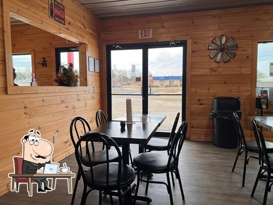 Chicken Box Cafe, McRae - Restaurant menu, prices and reviews