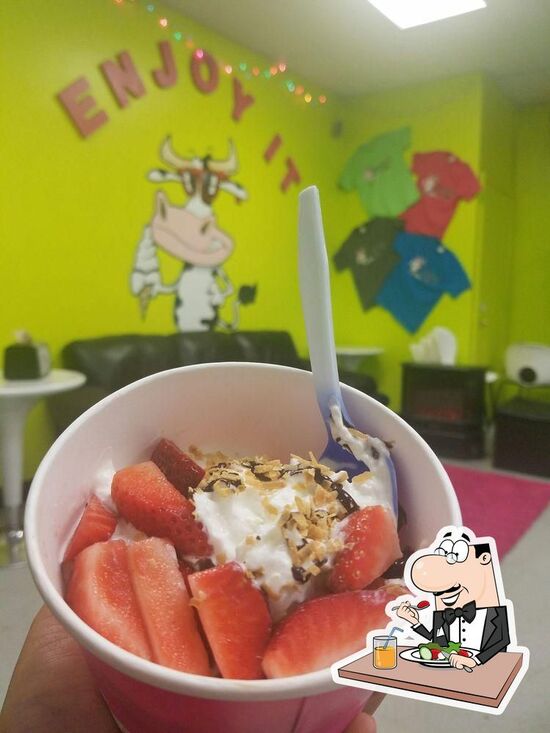 Twisted Cow Frozen Treats in Elkhart - Restaurant menu and reviews