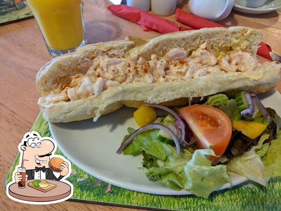 Barleymows Farm Shop, Cafe and Rose's Florist in Chard - Restaurant reviews