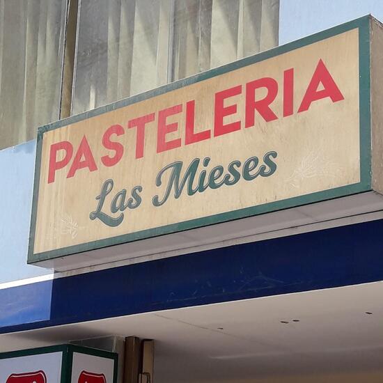 Menu at Las Mieses, Arequipa