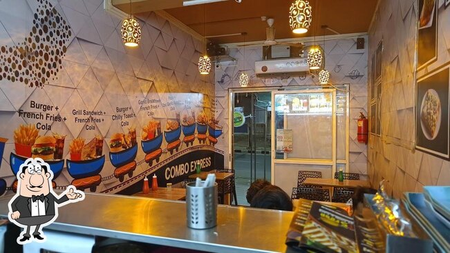 Bheed bhaad snacks, Lunawada - Restaurant menu, prices and reviews