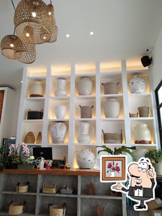 Botanica Cafe, Pematangsiantar - Restaurant menu, prices and reviews