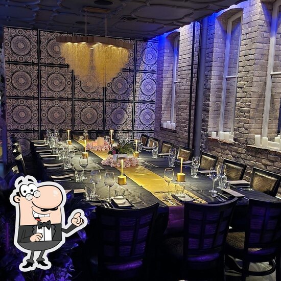 Empire Toronto, Toronto - Menú del restaurante, precios y reseñas