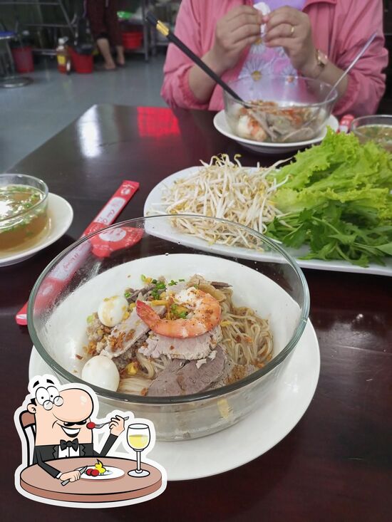 Hũ tiếu Hồng Phát, Ho Chi Minh City - Restaurant menu, prices and reviews