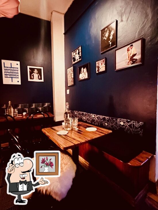 Side B Vinyl Bar, Blackheath - Restaurant menu, prices and reviews
