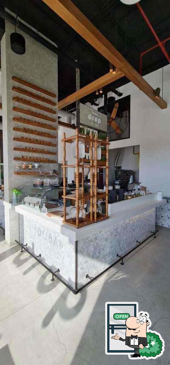 Drop Coffee - Dar Wasl cafe, Dubai, Dar Al Wasl - Restaurant reviews