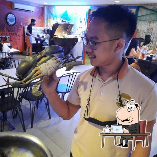 Blue Post Boiling Crabs & Shrimps, Davao City - Restaurant menu, prices ...