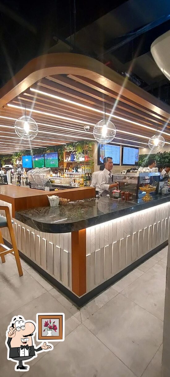 Menu at Wolfgang Puck Kitchen + Bar, Kuta Selatan