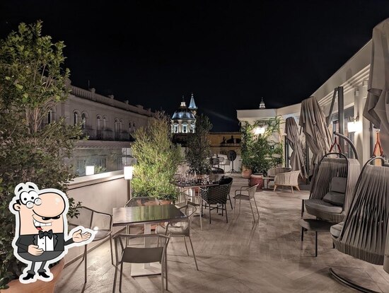 Mùn Rooftop Cocktail Bar, Roma - Menu e recensioni del ristorante