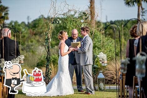 Menu at RiverTowne Country Club, Mount Pleasant