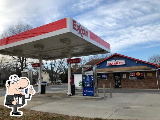 Menu at Connolly's Exxon, Ridgely
