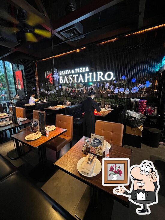 Basta Hiro Vincom Thảo Điền, Ciudad Ho Chi Minh (Saigón) - Menú del ...