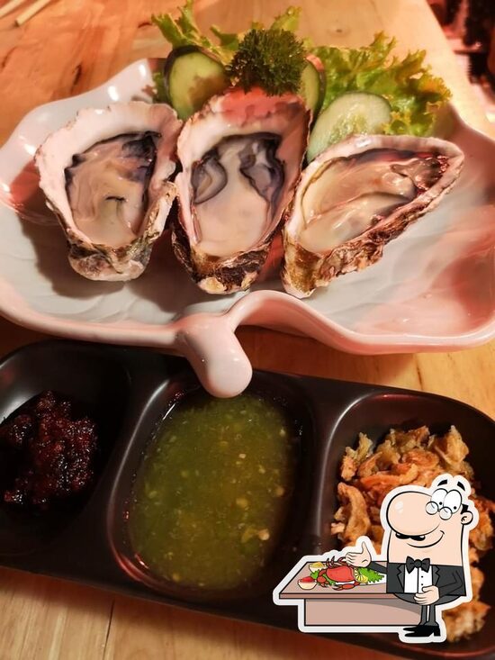 TSUKI เนื้อย่างสไตล์ญี่ปุ่น pub & bar, San Kamphaeng - Restaurant reviews