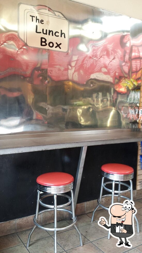 Lunch Box, Oakland - Restaurant menu, prices and reviews