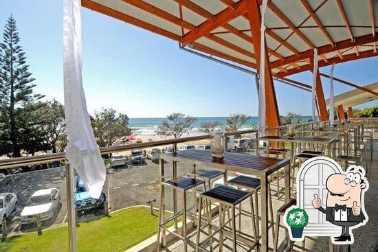 Menu at Beaches at Bonny Hills pub & bar, Bonny Hills