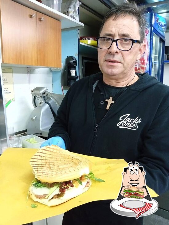 Fast Food Manni Il re della pagnotta locale, Alliste – menu, prezzi e ...