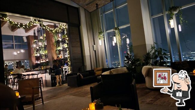 Harriet's Rooftop, Nashville - Restaurant menu, prices and reviews