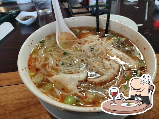 Lotus Pho & Grill in Alexandria - Restaurant menu and reviews