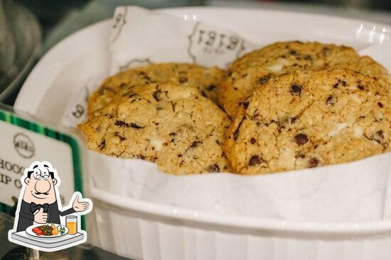 Custaroonery desserts, Quezon City
