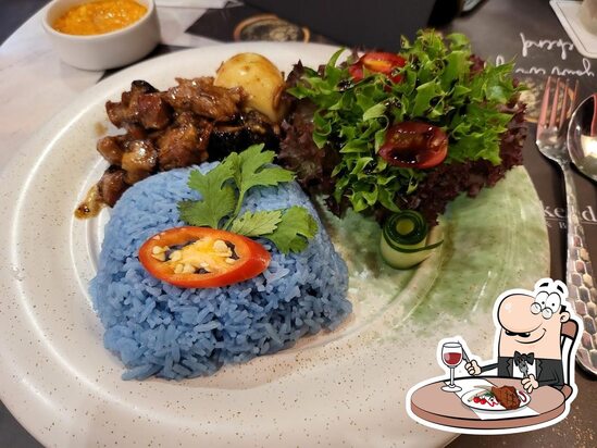 The Weekend Cafe&Bar, Bangkok - Restaurant menu and reviews