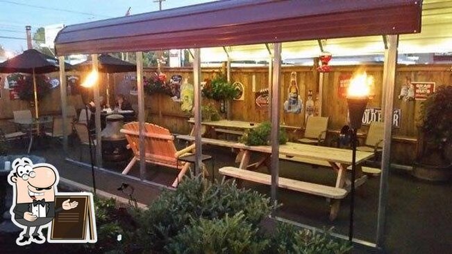 Boss Hawgs Bar 'N' Grill in Portland - Restaurant menu and reviews