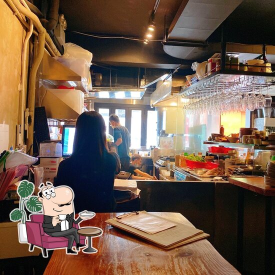 Loft 7 pub & bar, Hong Kong, 16 Foo Kwai St - Restaurant reviews