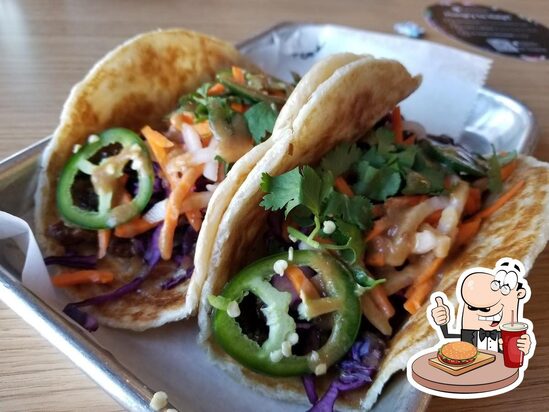 DD Mau Vietnamese Eatery in Webster Groves - Restaurant menu and reviews