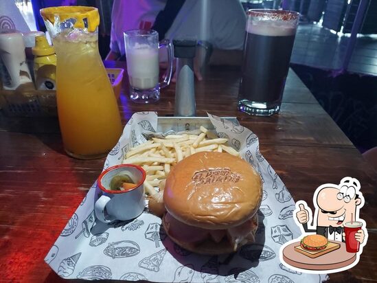 El Perro restaurant, Mexico City, Cto. Interior Melchor Ocampo 212 ...