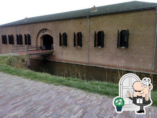 Fort Lunet, Raamsdonksveer - Restaurant reviews