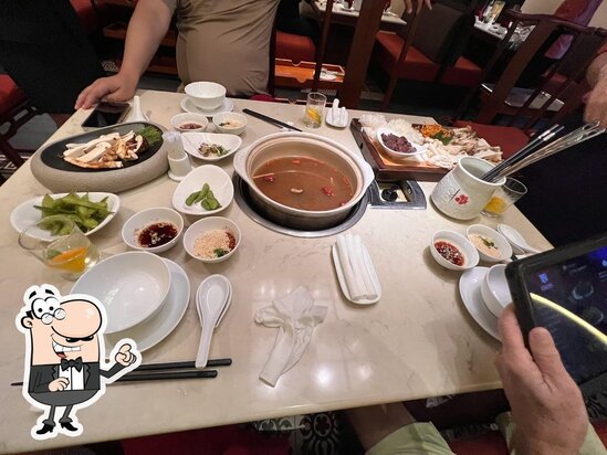 Ashima Mushroom Hotpot restaurant, Ho Chi Minh City, 331A Đ. Nguyễn ...