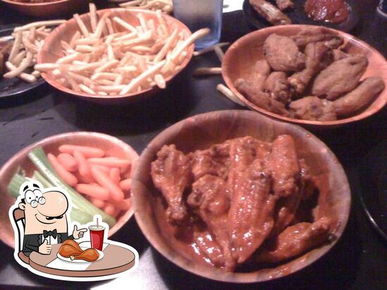 Menu at Duff's Famous Wings pub & bar, Depew, 550 Dick Rd