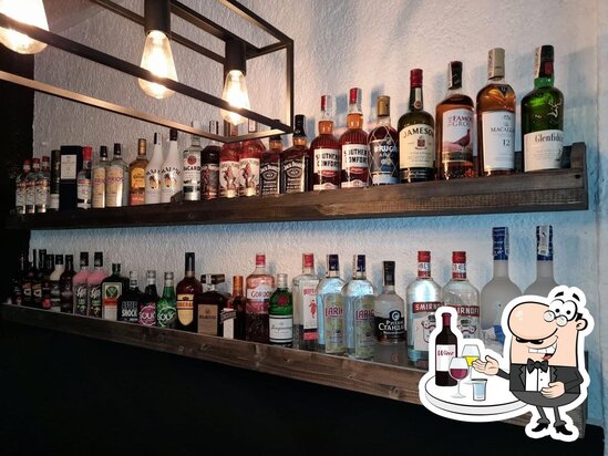 The Dog House Pub in L'Albir - Restaurant reviews