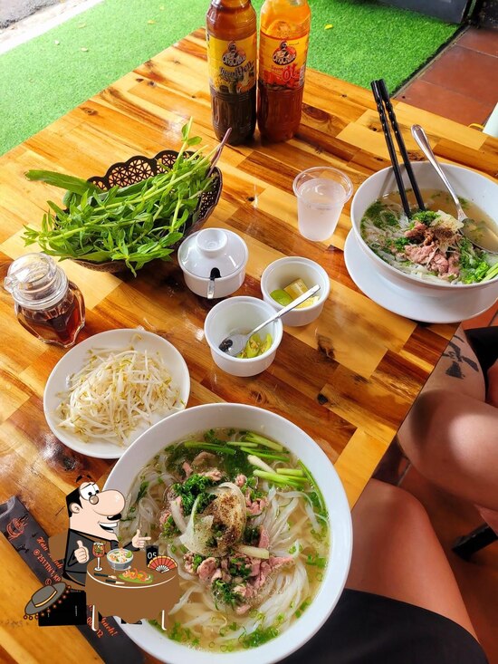 Menu at Quán Phở Ta restaurant, Ho Chi Minh City